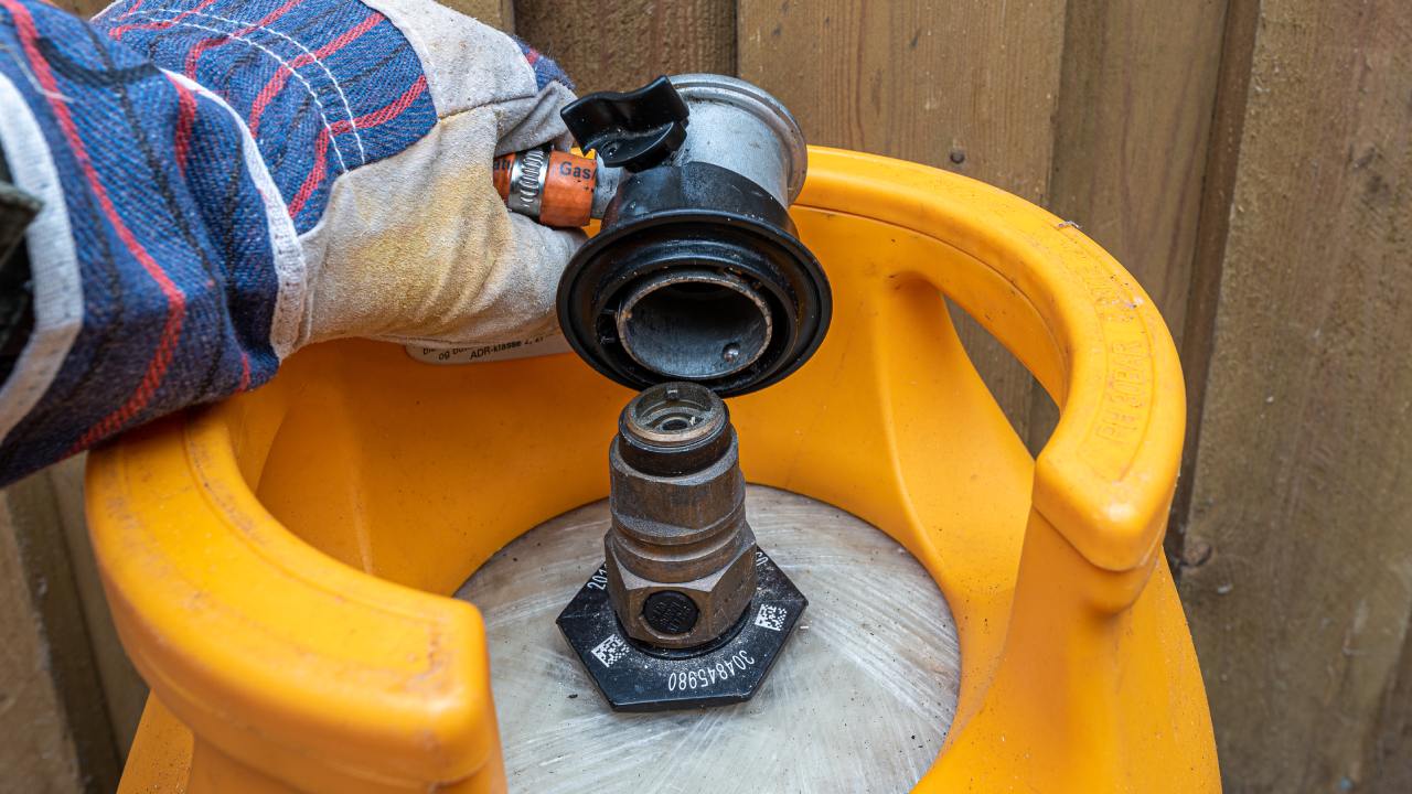 How To Perform Visual Inspections on Gas Regulators